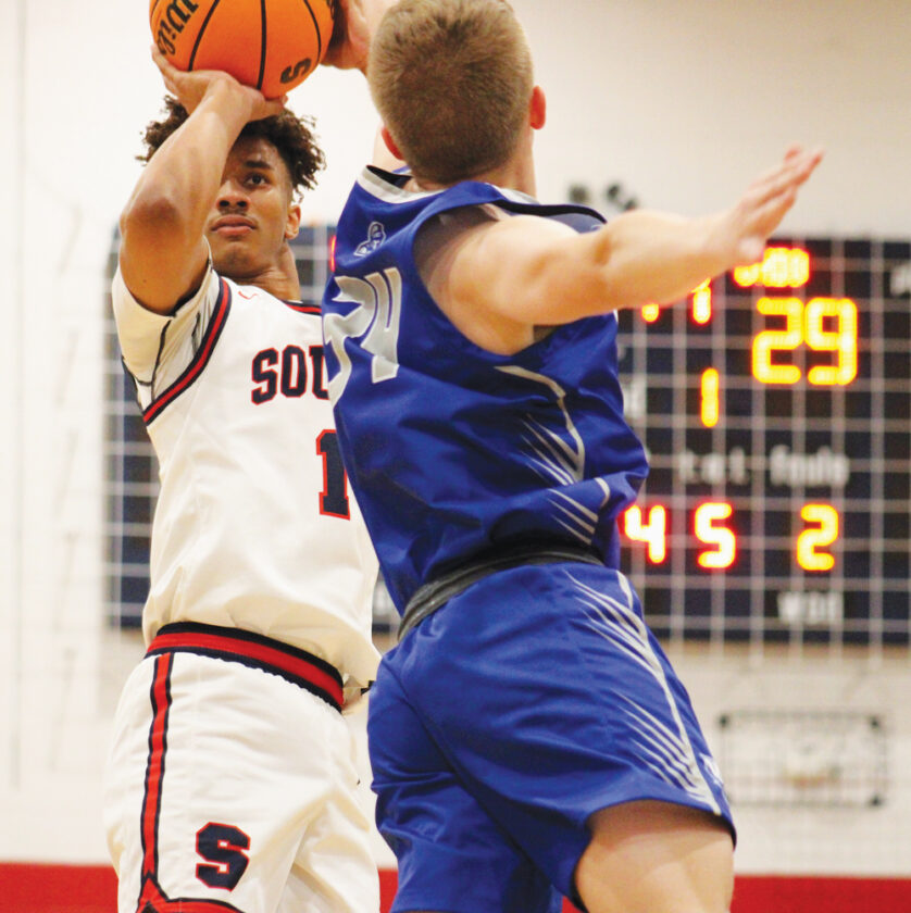 Brayden Jones, Julian Stadelman combine for 64 points in boys BACF win ...